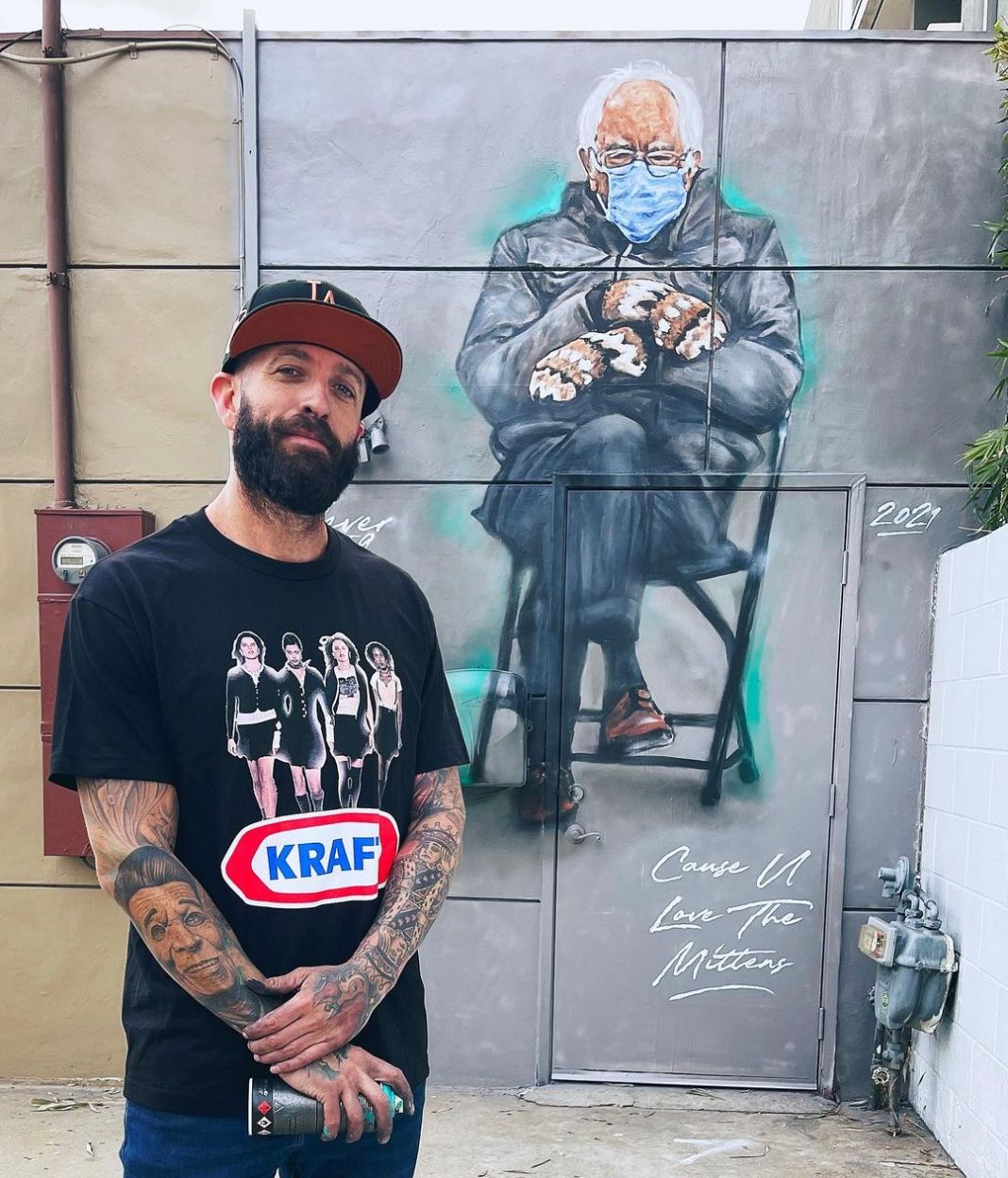 Bernie Sanders Meme – in Los Angeles, USA (3 photos) | STREET ART UTOPIA