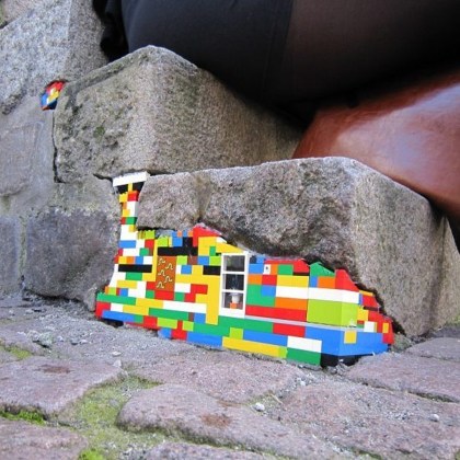 Lego – Let’s color the world! (2) | STREET ART UTOPIA