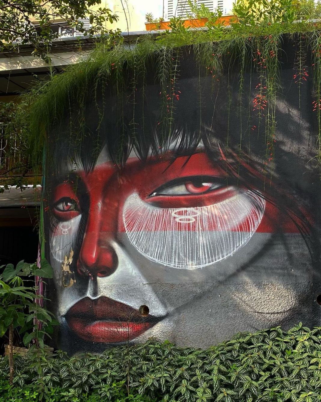 Nature taking over – In São Paulo, Brazil | STREET ART UTOPIA