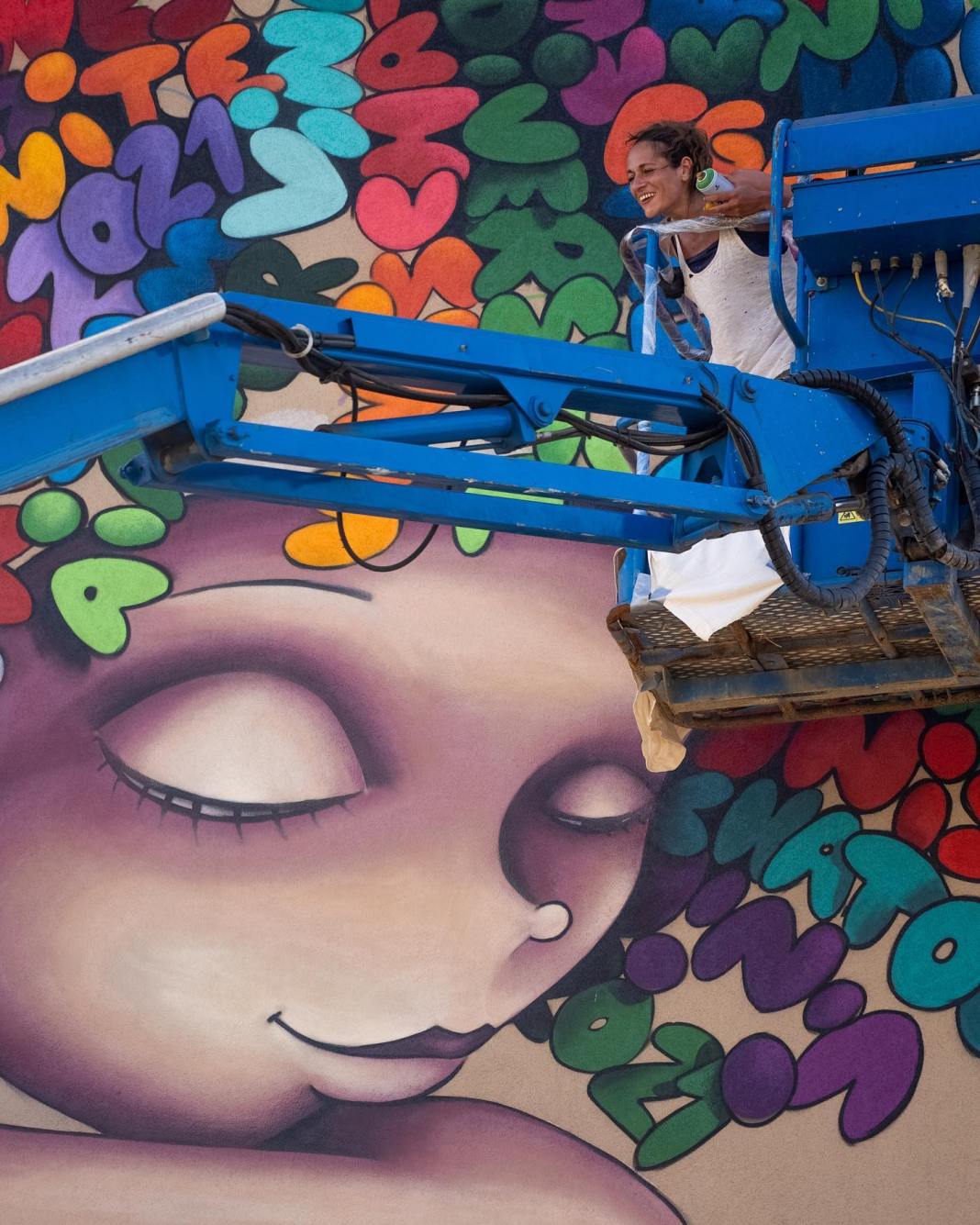 Mural by Vinie in Chatou, France | STREET ART UTOPIA