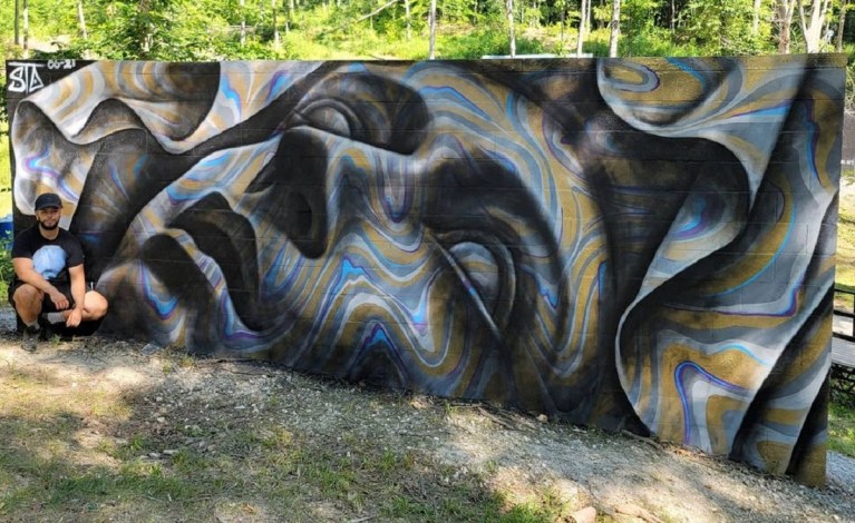 Graffiti pieces by Steven Castillo at The walls art park (US) | STREET ...