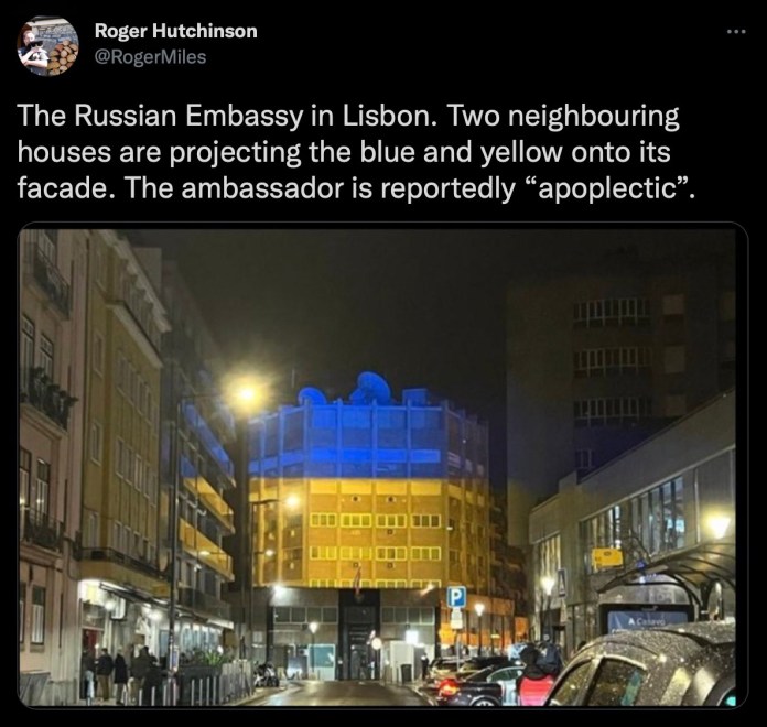 The Russian Embassy in Lisbon. Two neighbouring houses are projecting ...