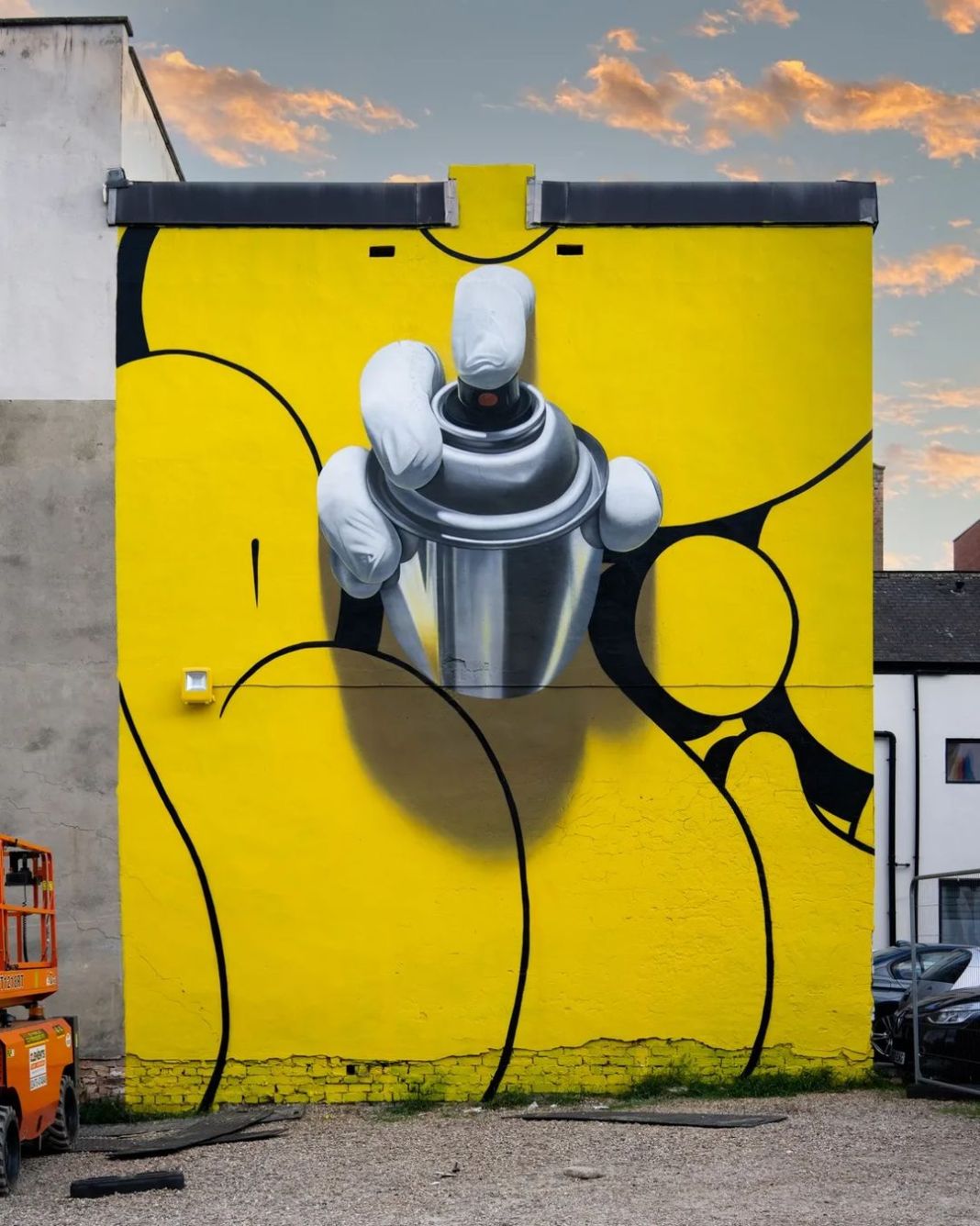 4 pics: Mural by Nuno Viegas at Bring The Paint festival 2022 in ...