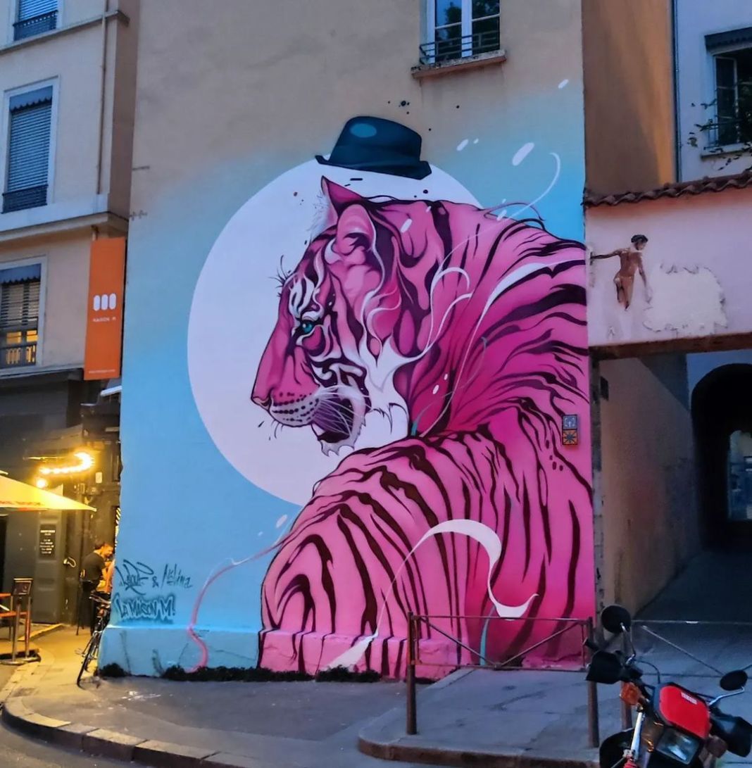 Eye of the Tiger – Mural by Kalouf in Lyon, France | STREET ART UTOPIA