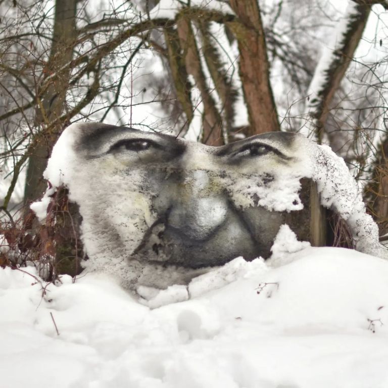 The recent heavy snowfall allowed for the creation of portraits painted ...