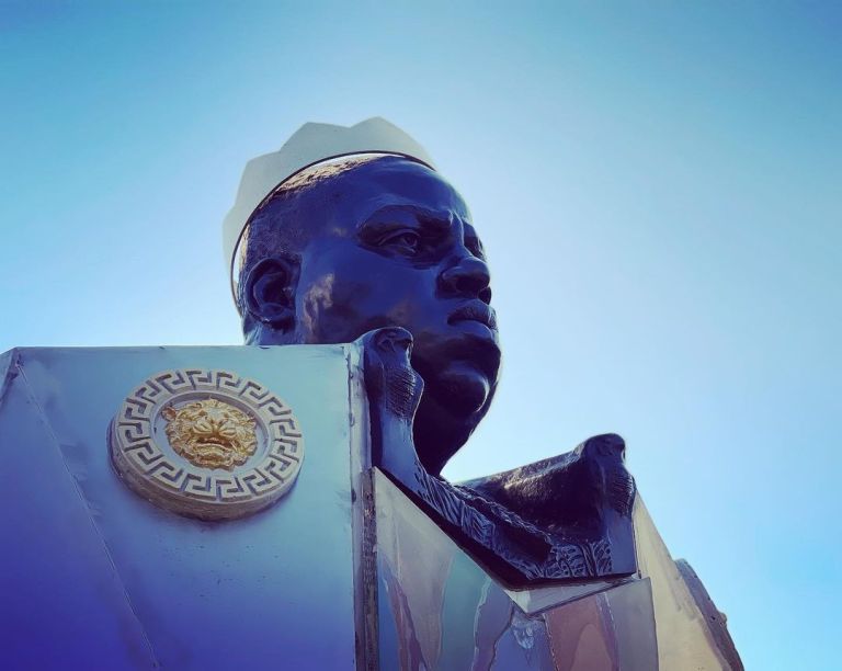 The Notorious B.I.G. becomes a statue in Brooklyn – Solar-powered ...