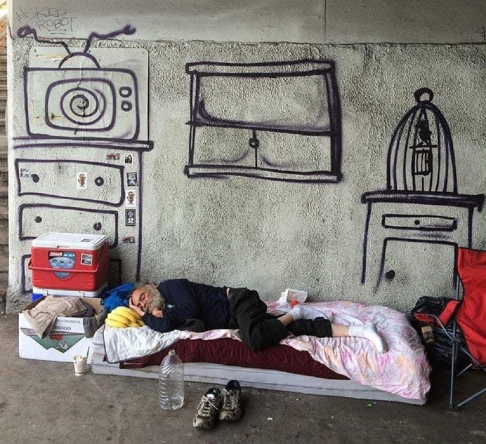 Skid Robot: The LA Graffiti Artist Turning Homelessness into a Canvas ...