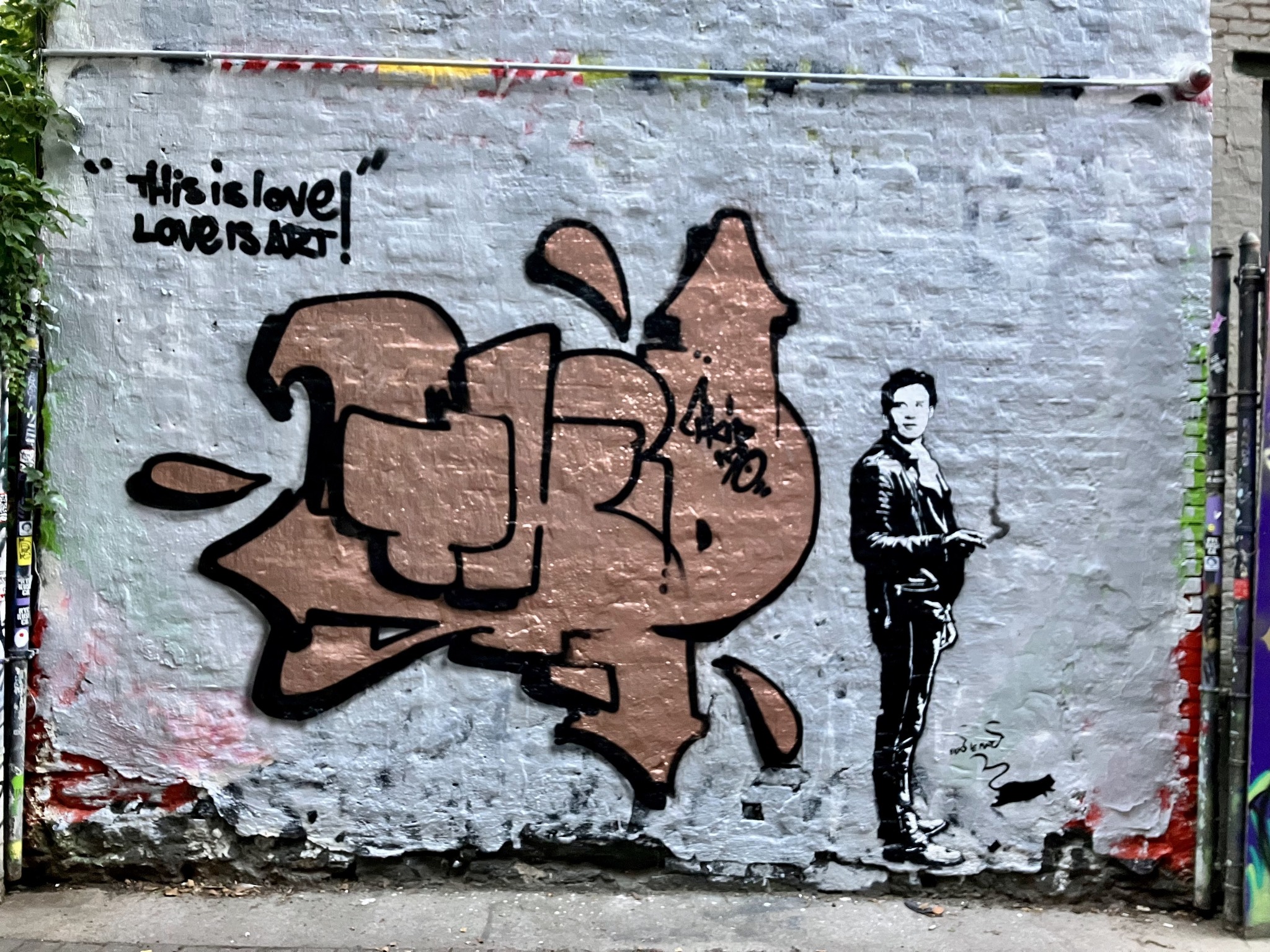 Blek Le Rat: The Pioneer of Paris Street Art and the Stencil Movement ...