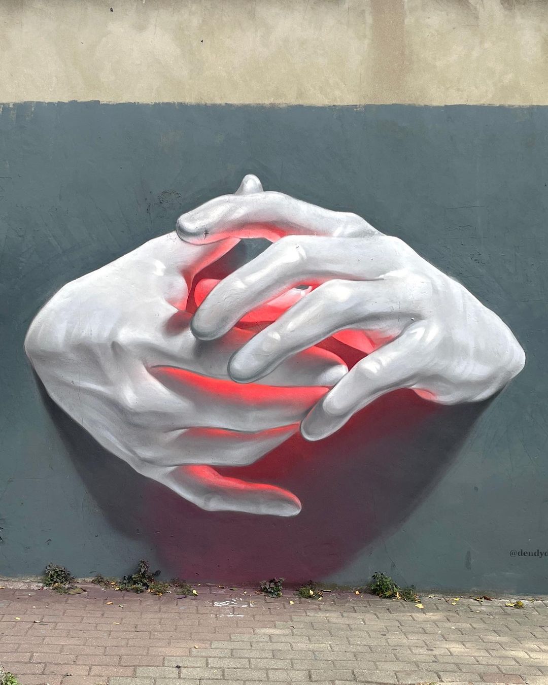 3 Photos and Video of “Keep your shine” by Denis Dendy in Istanbul ...