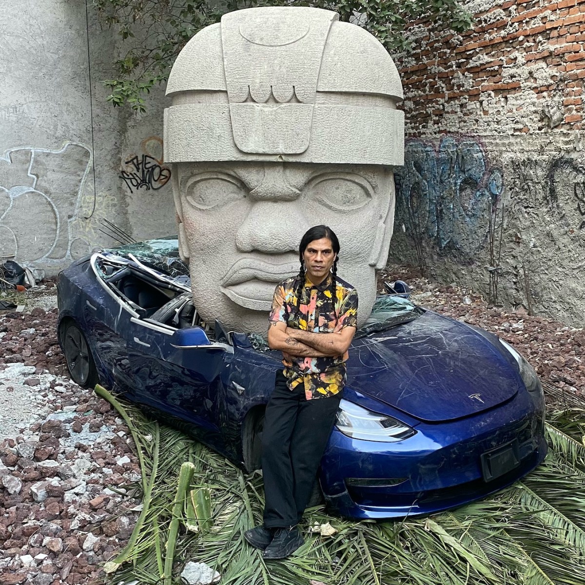 Chavis Mármol Dropped a Nine-Ton Olmec Head on a Tesla—Here’s Why ...