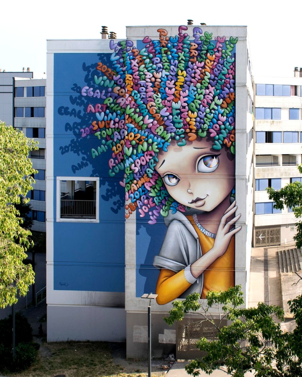 Beloved Street Art (8 Photos) - STREET ART UTOPIA